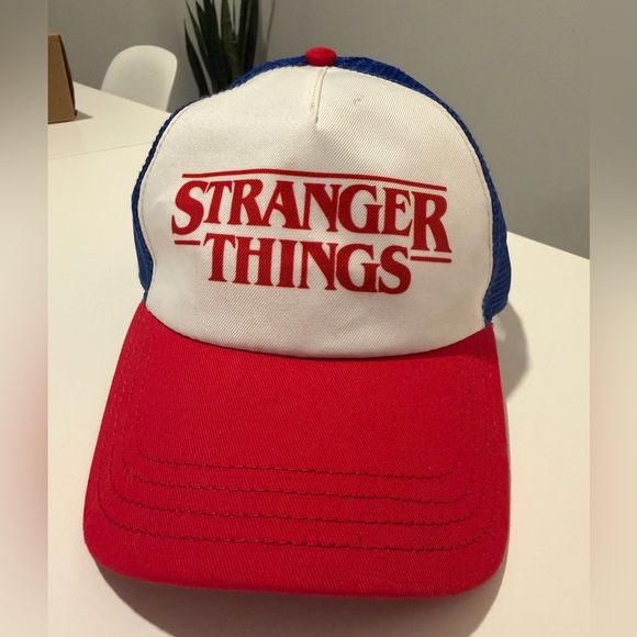 Universal Studio | Accessories | Stranger Things Red And Blue Trucker ...
